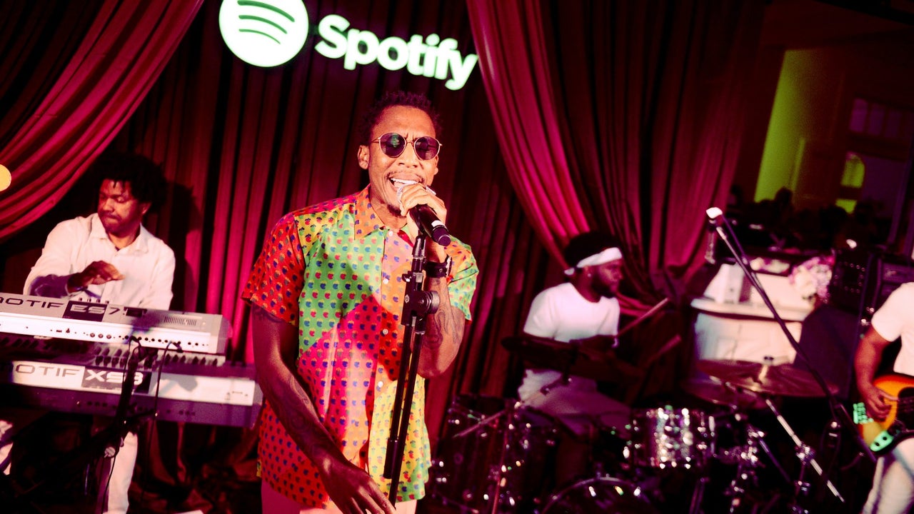 Nobody Wanted Raphael Saadiq's 'Lady' Before D'Angelo Made The Song A ...