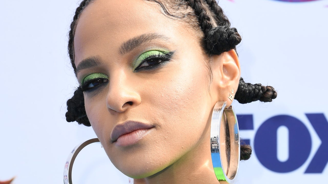 9 Beautiful Bantu Knot Styles To Try Right Now - Essence | Essence