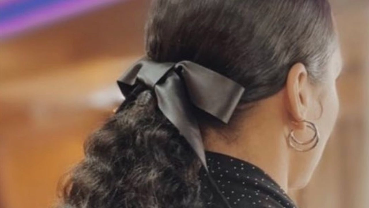 The Ultimate Gift Guide Of Hair Accessories - Essence | Essence