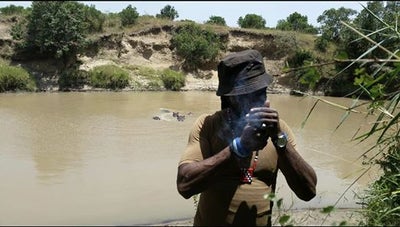 32 Times Black Explorers Had Wild Safari Adventures In Africa - Essence