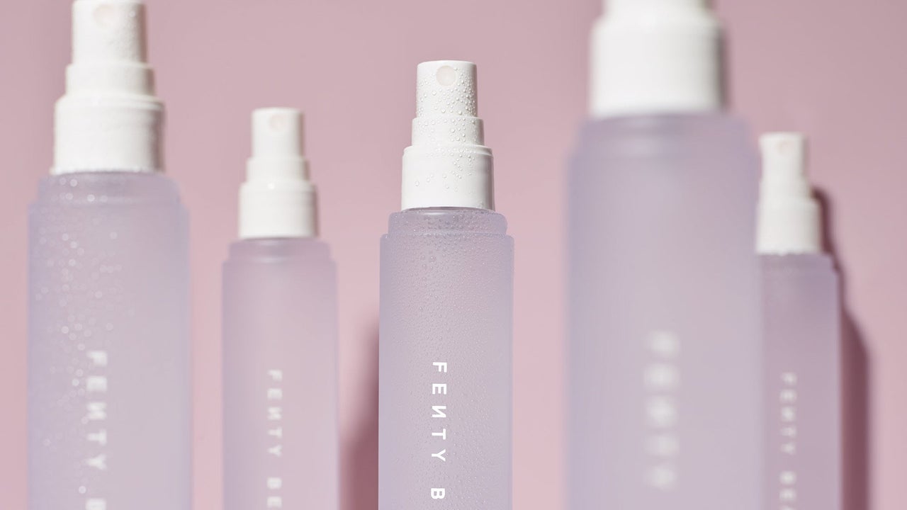 Fenty Beauty Just Entered The World Of Setting Sprays - Essence | Essence