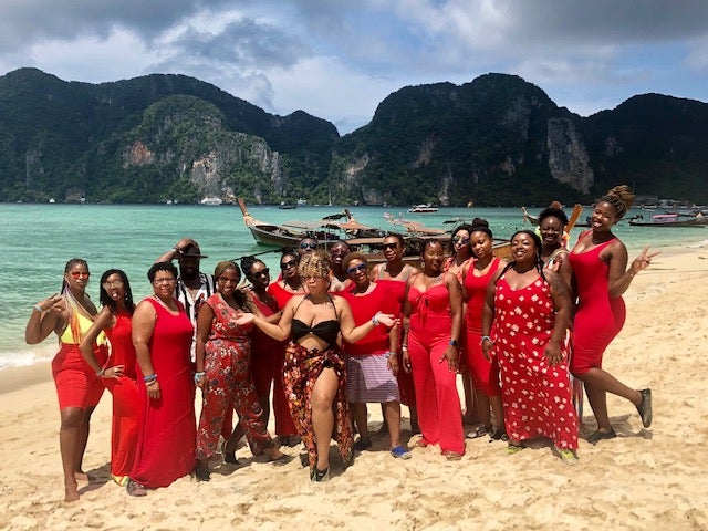 Here's How To Plan A Group Trip With Your Girls Without Losing Friends ...