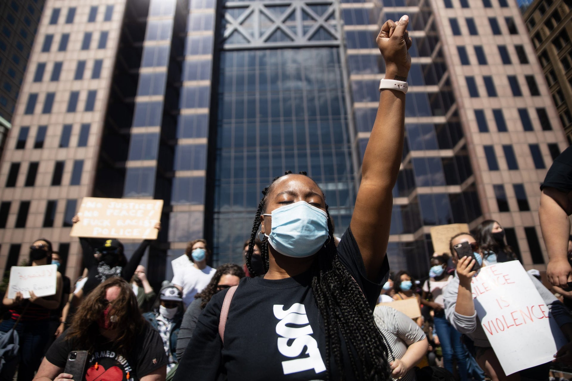 Live Updates: Protests Against Police Killings Spread Nationwide ...