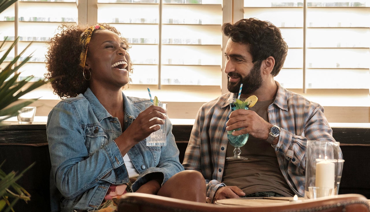 'LoveBirds' Actress Issa Rae Talks Why It's Important For Two People Of ...