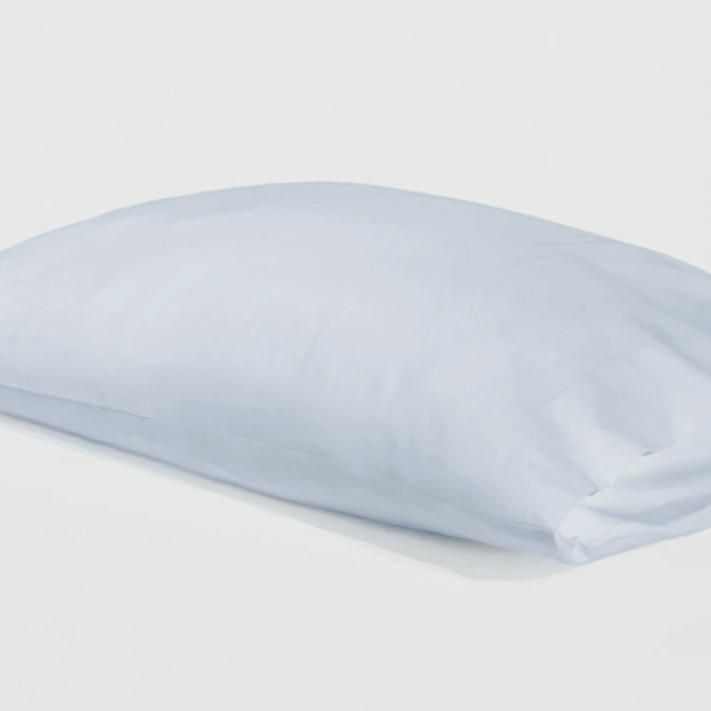 10 Products You Need For Better Sleep - Essence