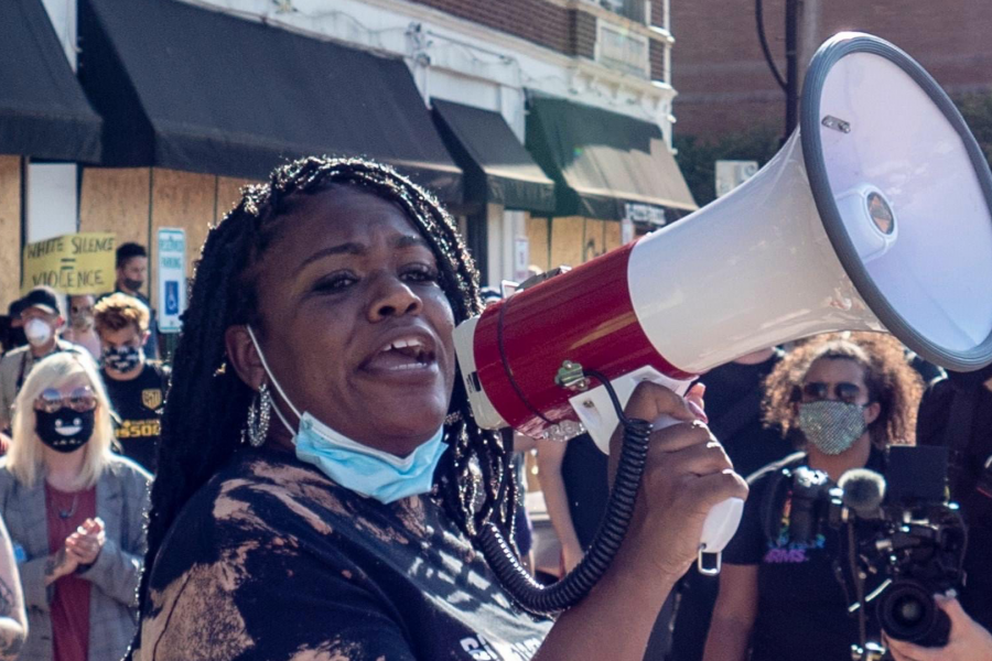 Cori Bush Poses A Fierce Congressional Challenge In Missouri - Essence