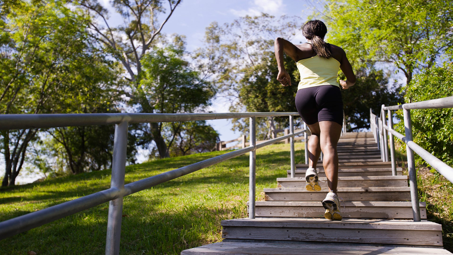 Experts Weigh In On How To (Safely) Make The Most Of Outdoor Workouts ...