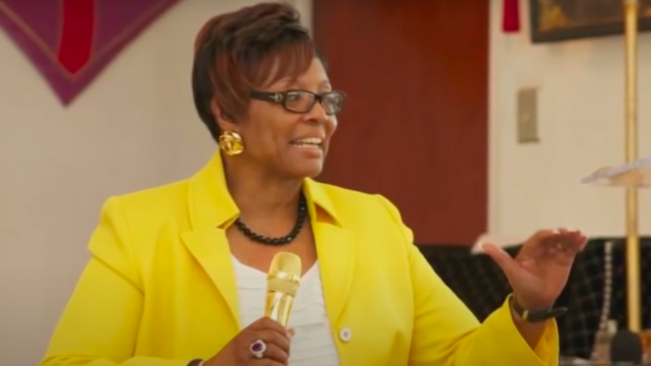 Gospel Singer And Bishop Iona Locke Has Passed Away | Essence