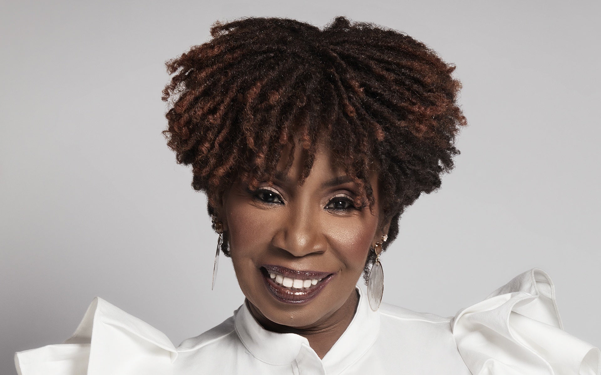 WATCH: Iyanla Vanzant Opens Up About How She’s Navigating Grief This ...