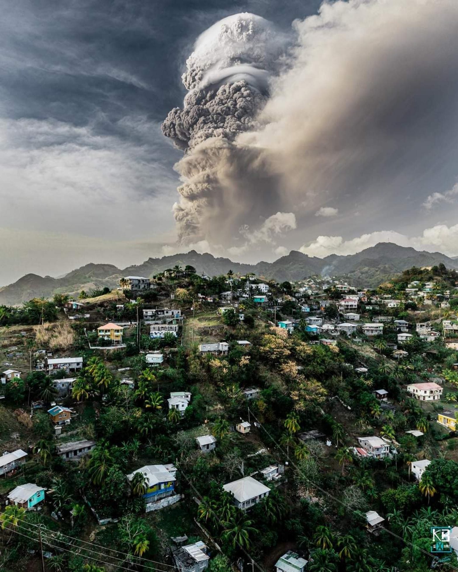 One month after volcano eruptions began in St. Vincent and thousands ...