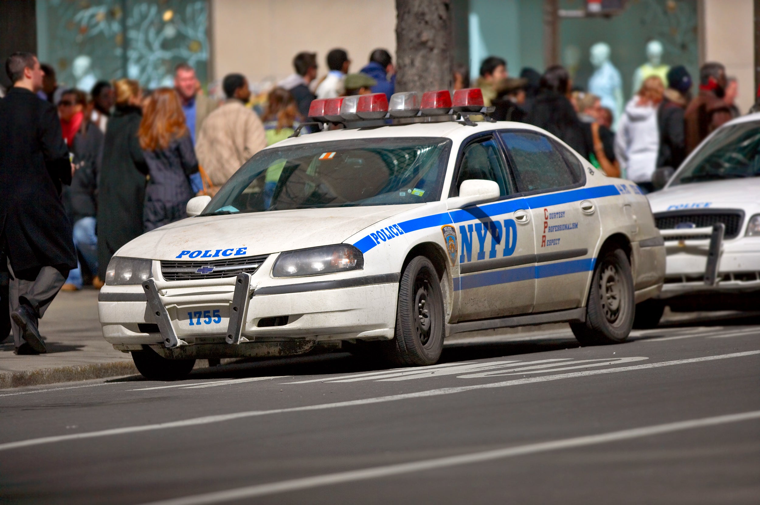 Man Cleared After Video Appears To Show NYPD Planting Drugs In Car ...