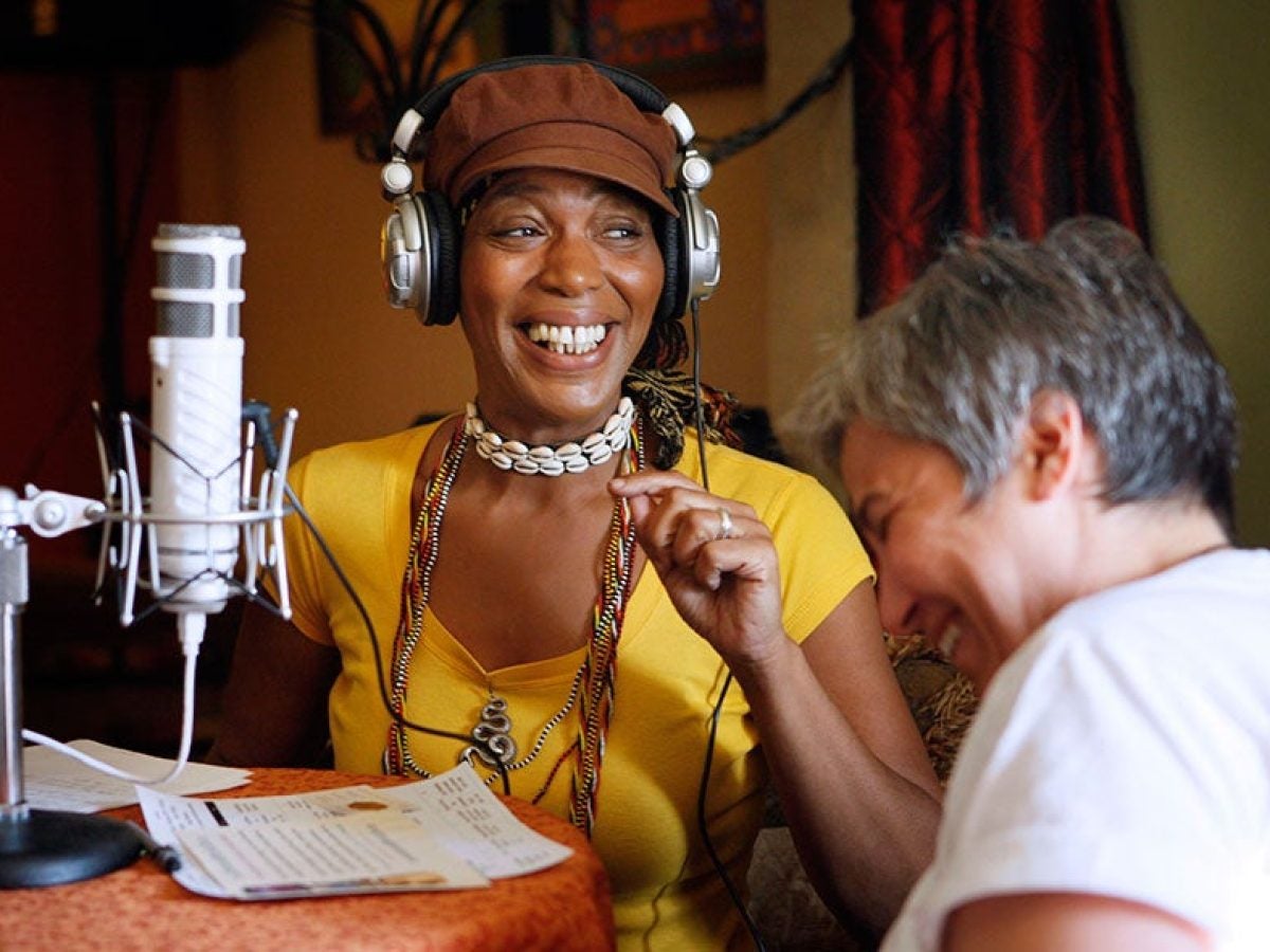 A Documentary About '90s TV Psychic Miss Cleo Is In Production ...