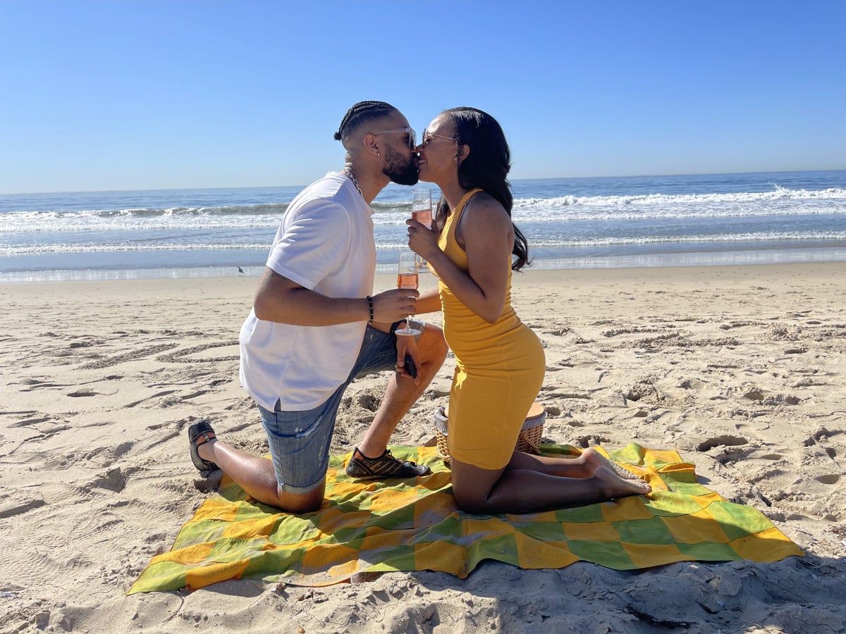 Couple Engaged At Adele Concert On The Pressure To Outdo Viral Proposal ...