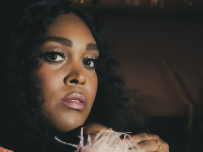 5 Things You Need To Know About Country Music Singer Brittney Spencer ...