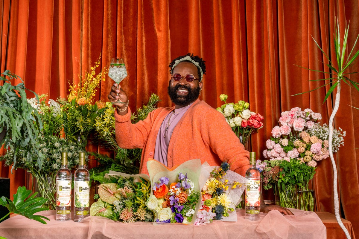 Ace At-Home Entertaining This Summer With Help Of Floral Artist Maurice ...