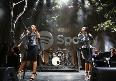 Chloe And Halle Bailey’s Best Performance Looks | Essence