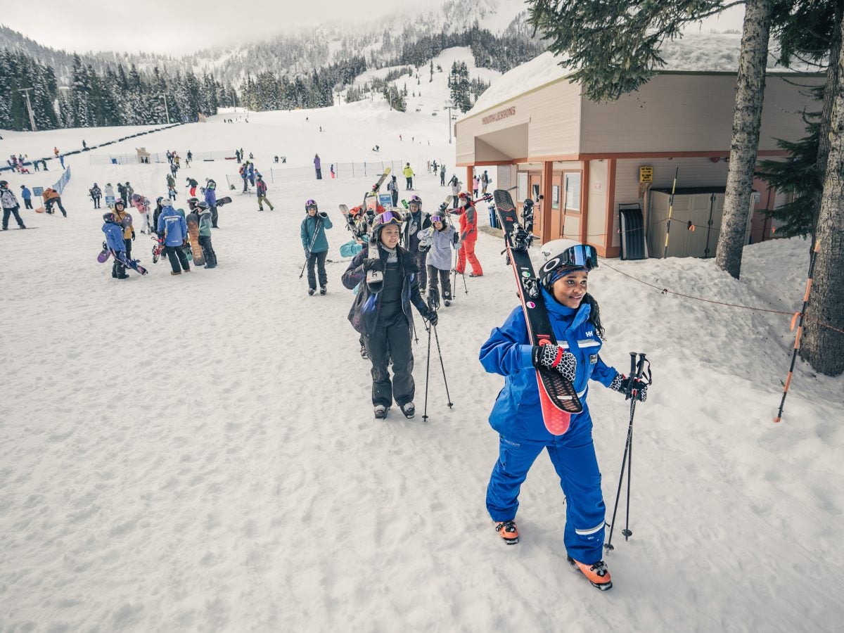 EDGE Outdoors Brings Black Women To The Slopes To Diversify Snow Sports ...