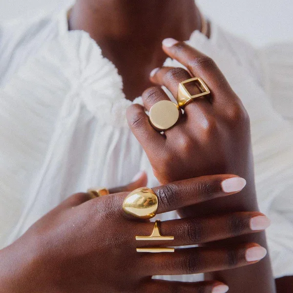 8 Statement Rings We’re Obsessed With (And They’re 20% Off Right Now ...