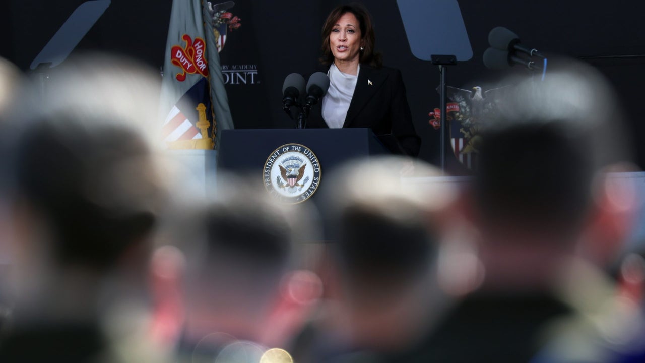 VP Kamala Harris Makes History As The First Woman To Deliver ...