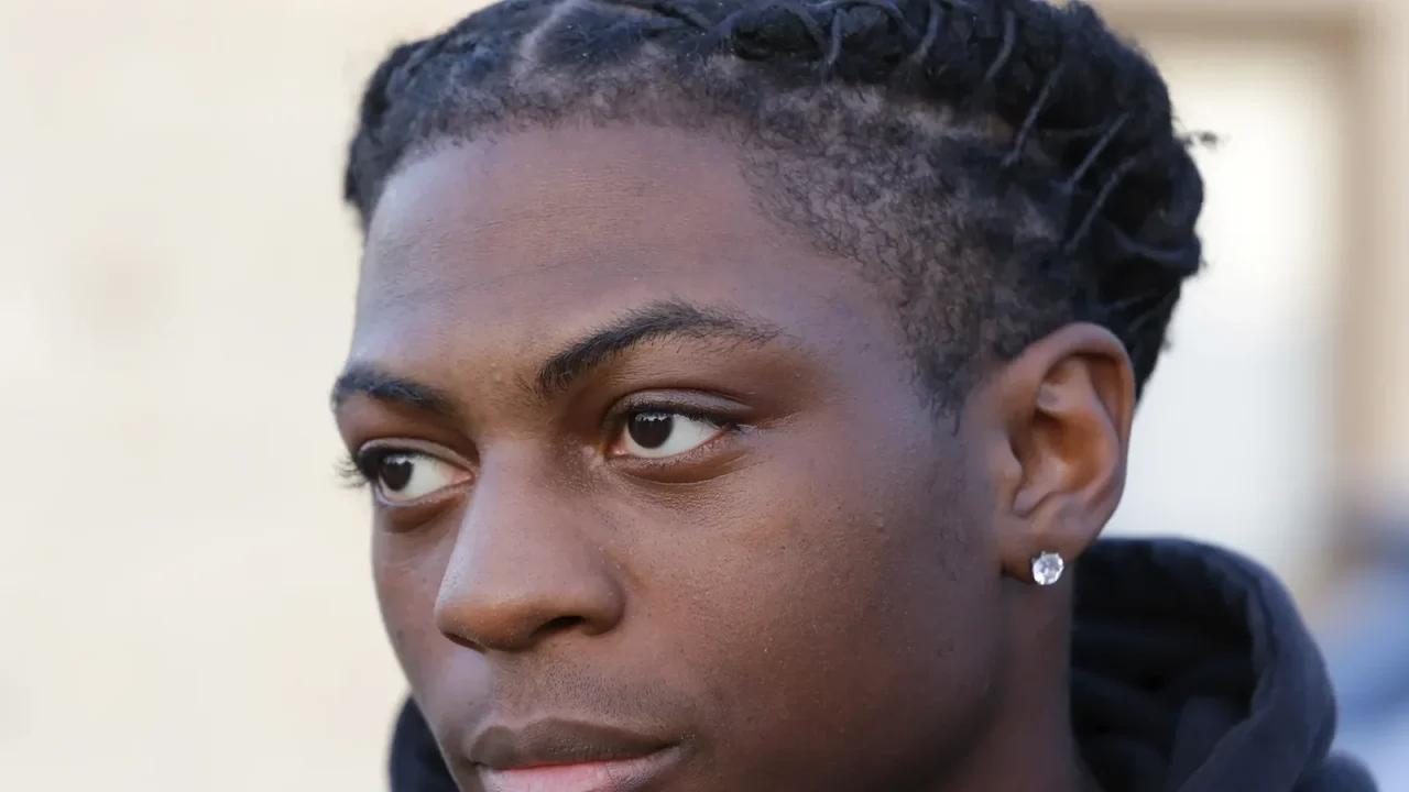 Texas School Superintendent Takes Out Full-Page Ad Defending Suspension ...