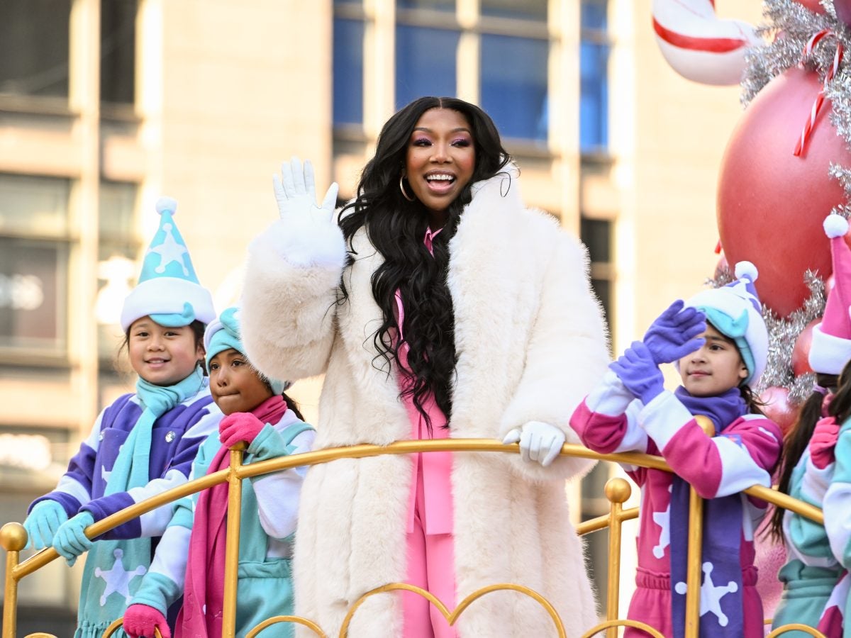 Exclusive: Brandy's Home Is The Place To Be This Christmas | Essence