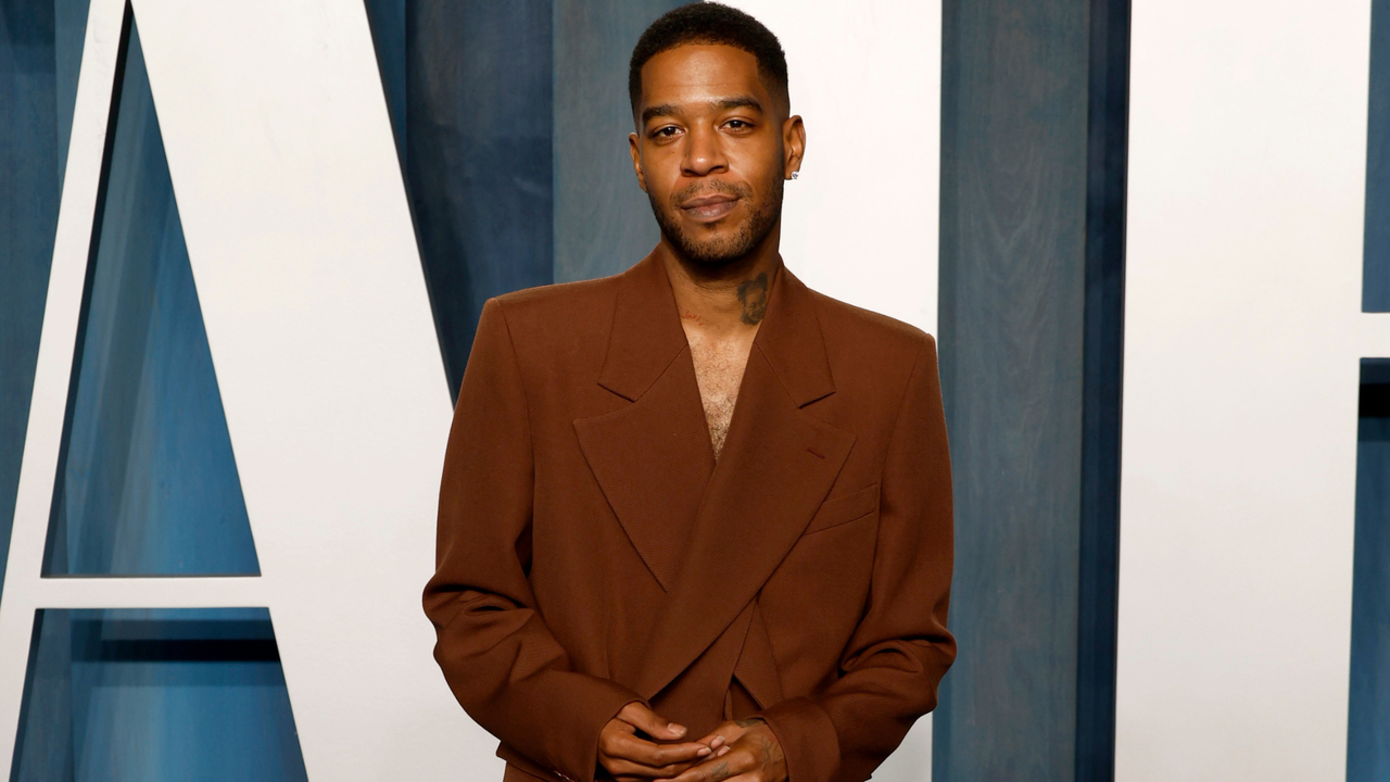 Kid Cudi Receives An Honorary Master’s Degree From Miami Fashion ...