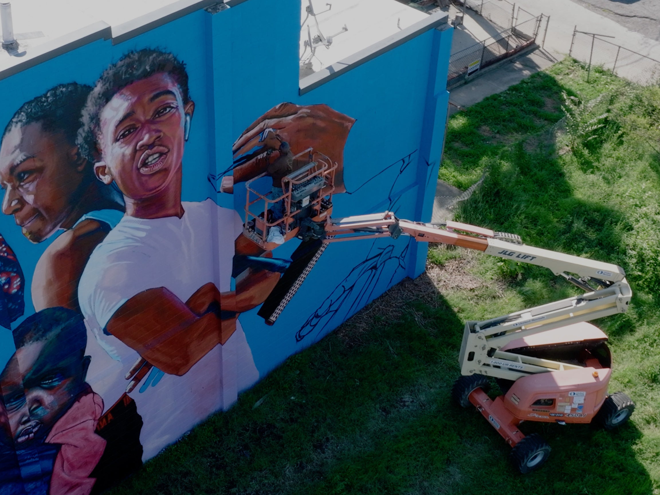 Mended Murals Champions Skin Health For Black Communities - Essence ...