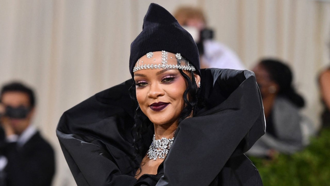 A Look Back At 36 Of Rihanna’s Most Iconic Beauty Moments - Essence | Essence