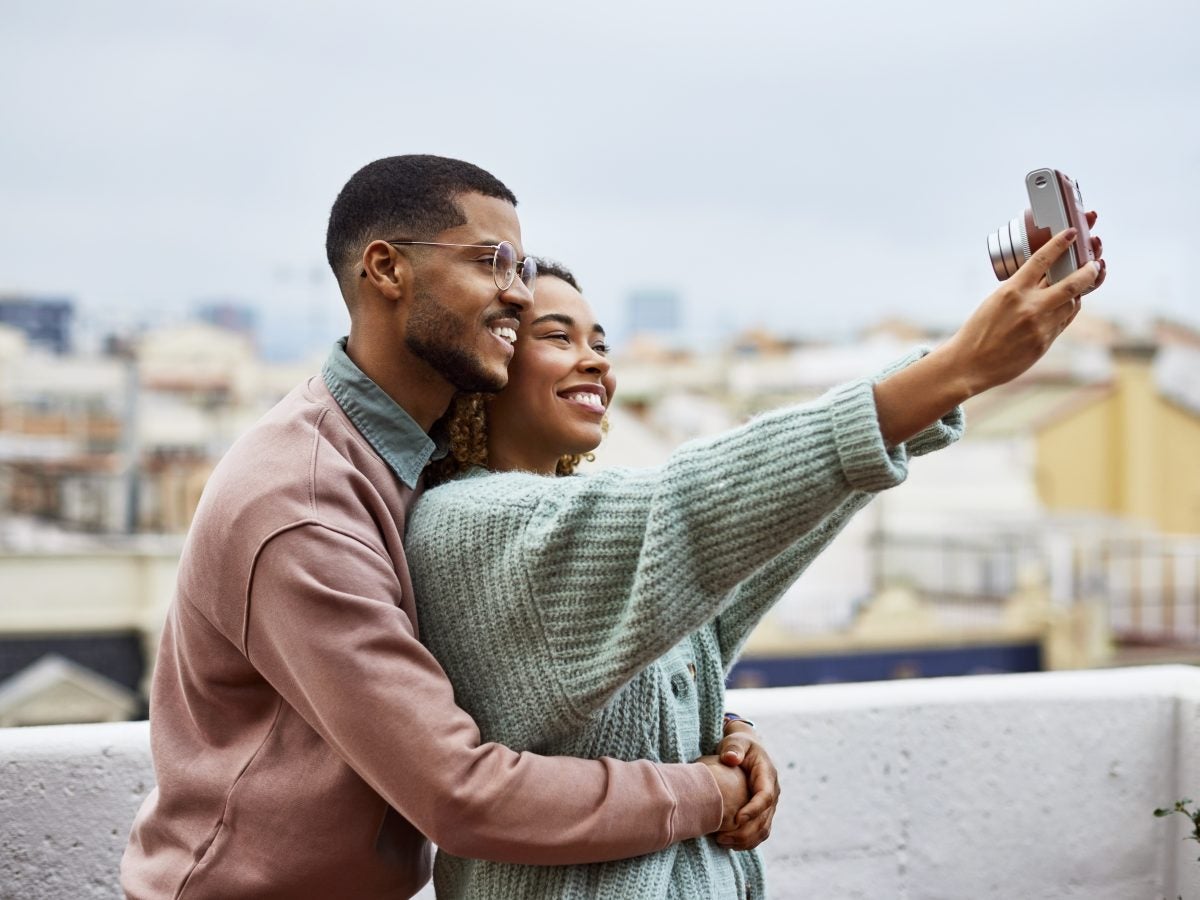 6 Ways To Set Realistic Dating Expectations After A Breakup | Essence