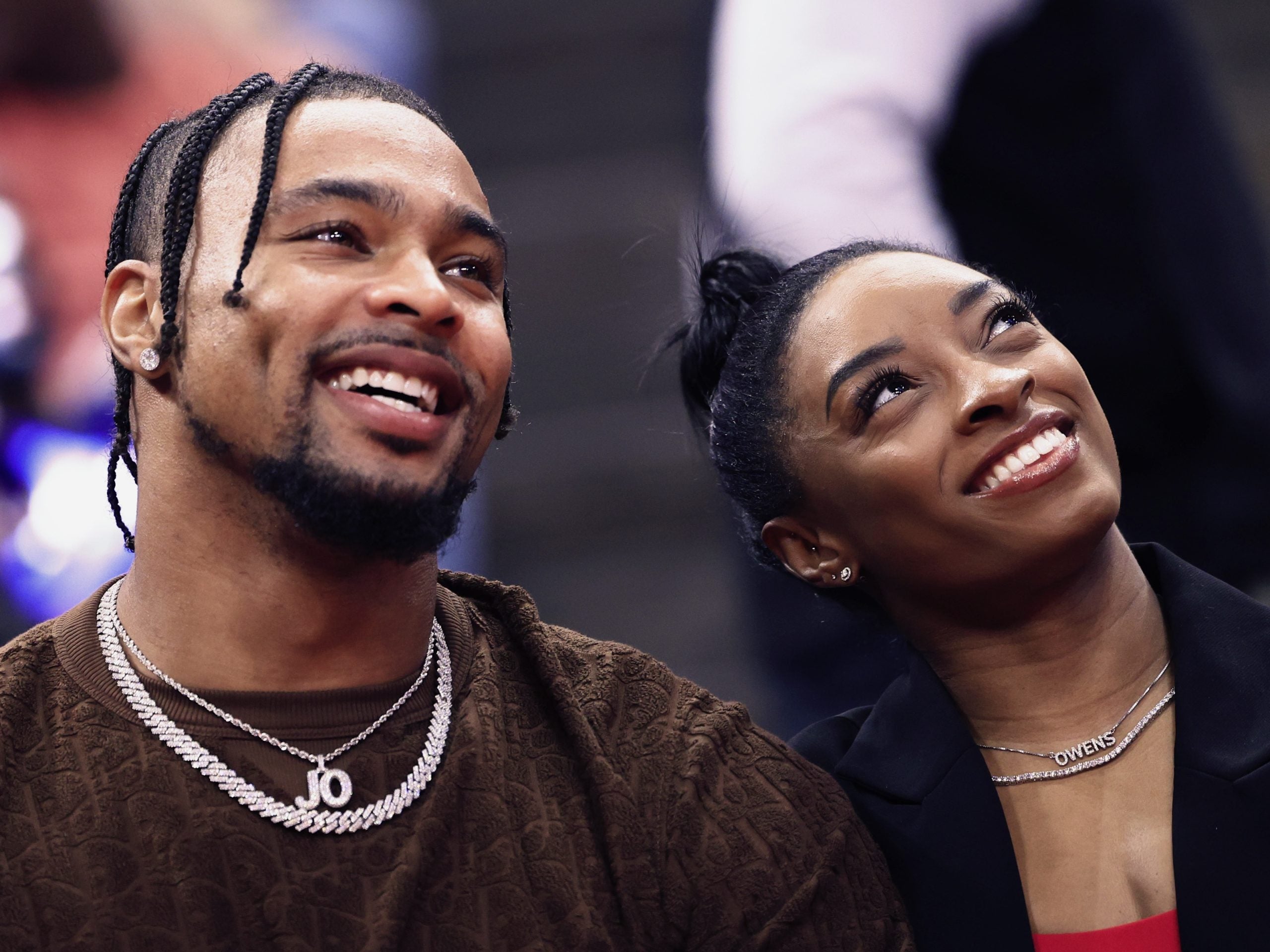 Simone Biles And Jonathan Owens Share A Heartwarming Moment From Their ...