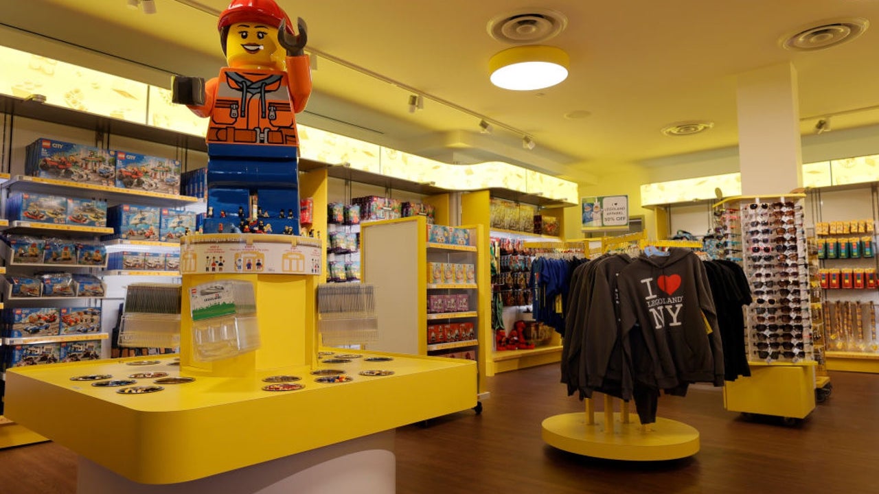Family Files $1 Million Lawsuit Against Legoland Alleging Racial ...