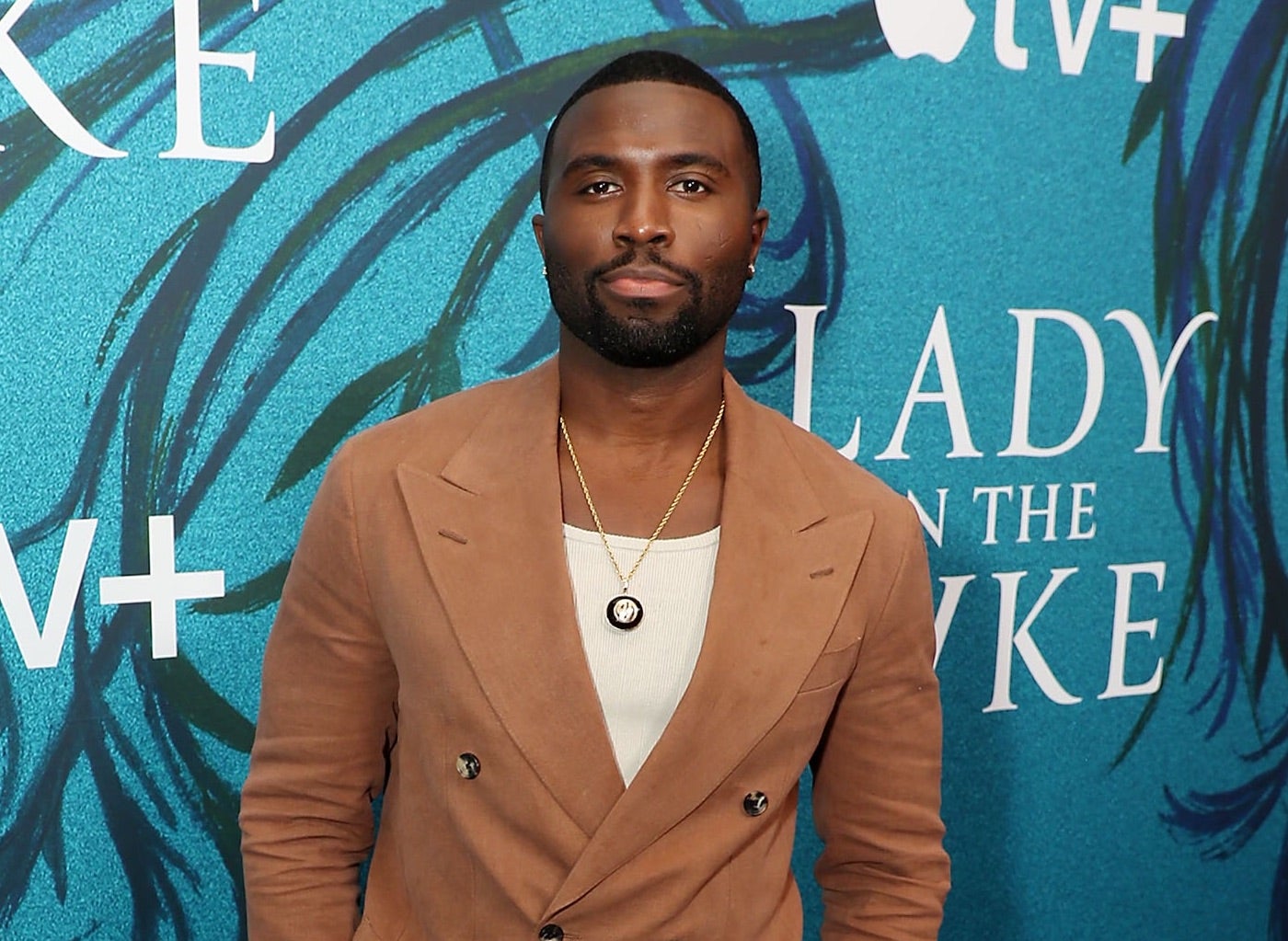 Why Y'lan Noel Embraced Darkness (And Sideburns) For His Role In 'Lady ...