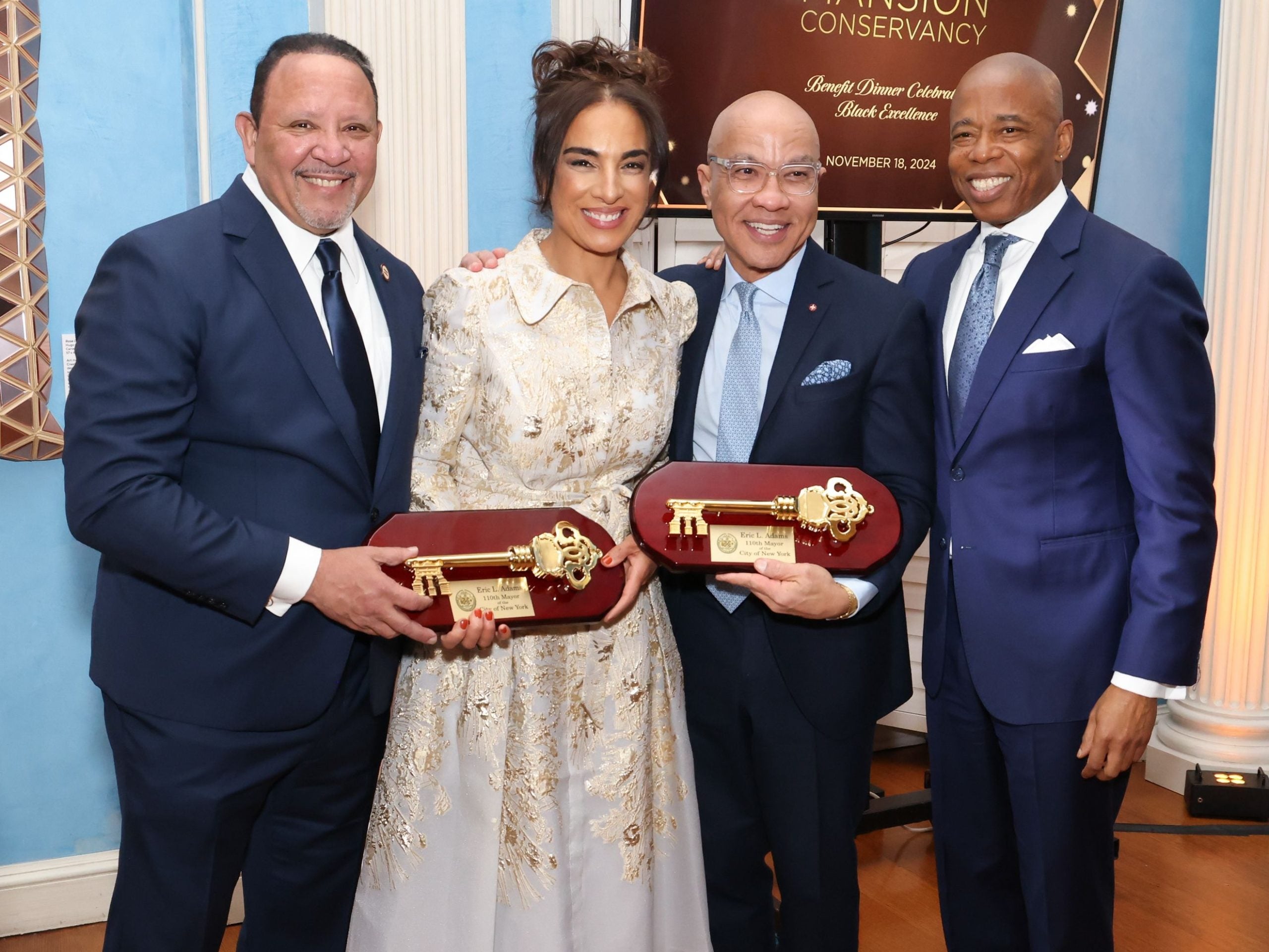 The Gracie Mansion Conservancy Hosts Their Annual Benefit Gala ...