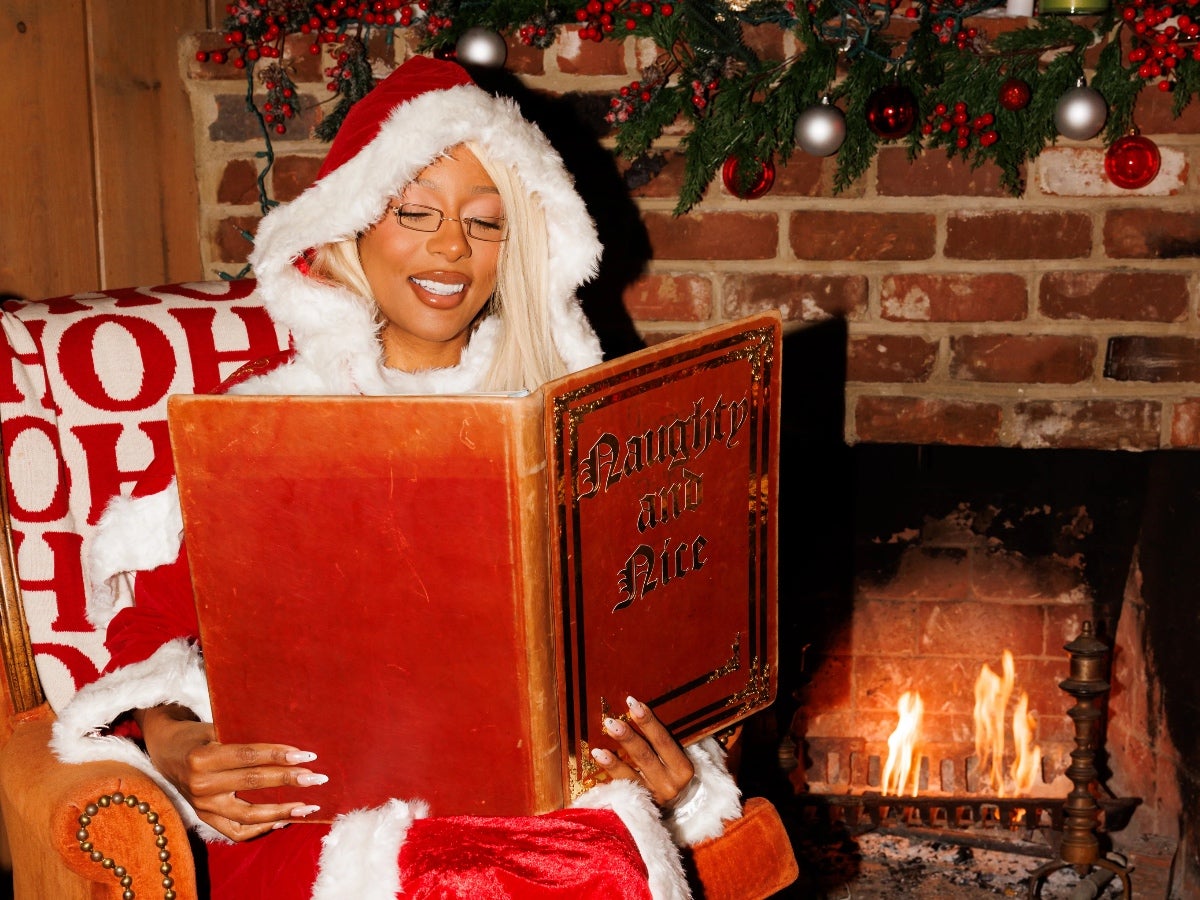 Celebrity - Essence | Essence